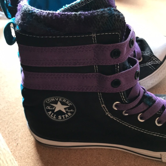 Converse | Shoes | Converse Little Girls Sized 3 High Top Sneakers ...